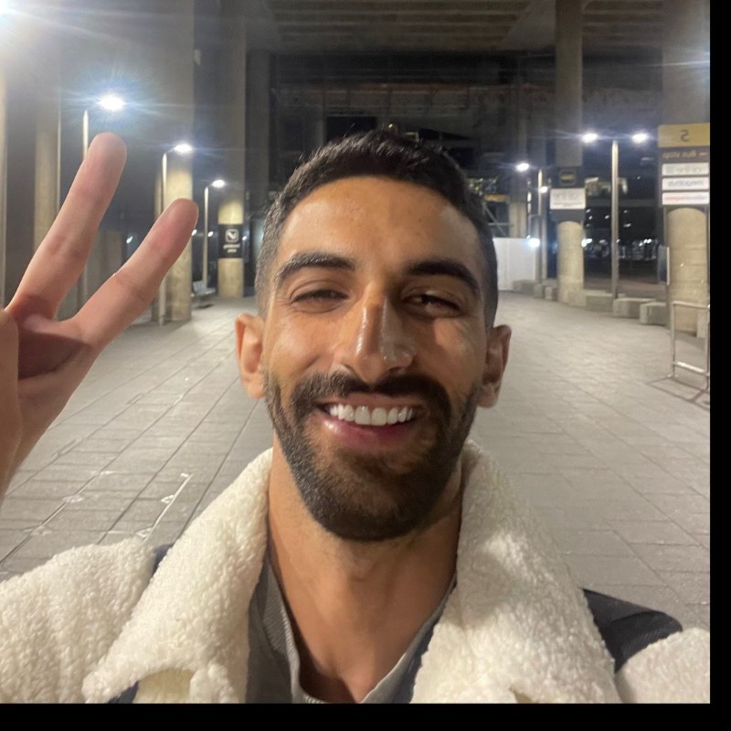 عويس في مالطا 🇲🇹 (@abood_oweis) | Snapchat Stories, Spotlight & Lenses