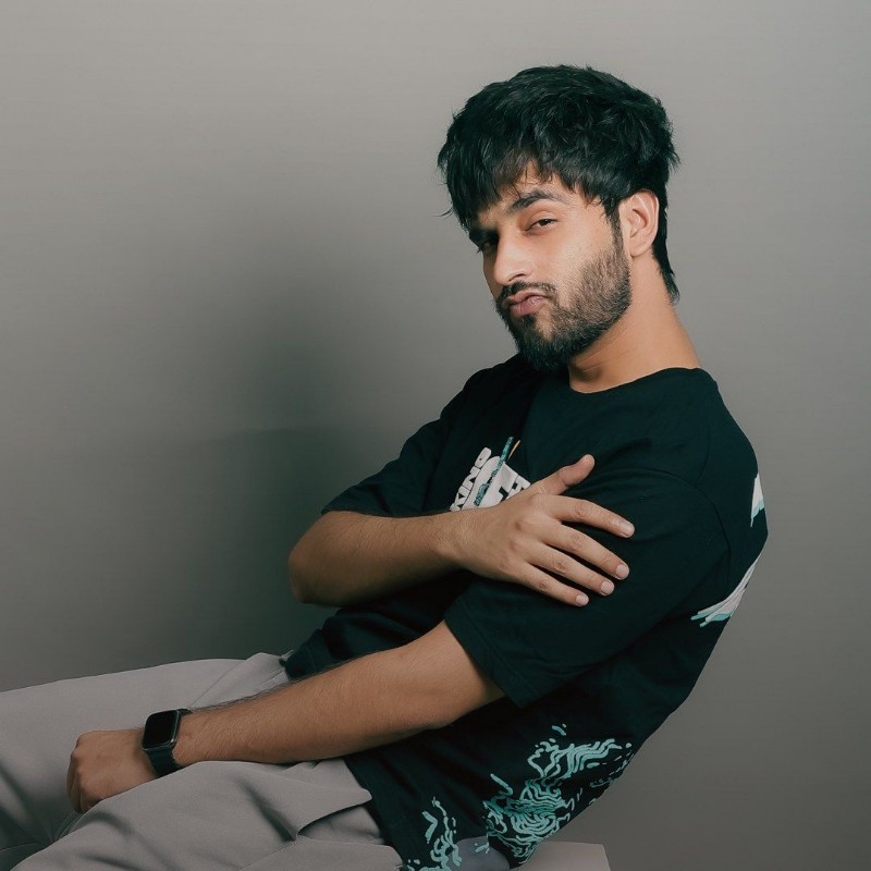 Aman Pathan (@actoraman2024) | Snapchat Stories, Spotlight & Lenses