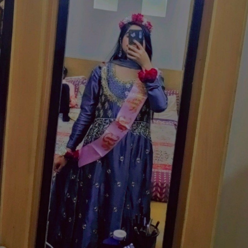 Hafsa Sheikh😎🤪 (@alyssaberry85) | Snapchat Stories, Spotlight & Lenses