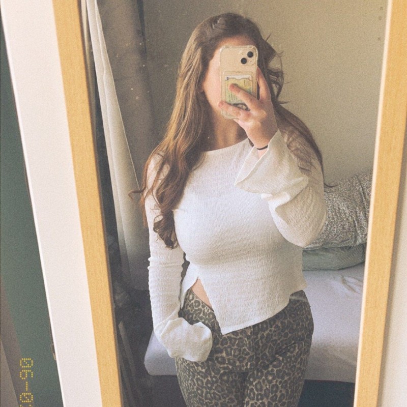 Amber (@ambie-bambi) | Snapchat Stories, Spotlight & Lenses