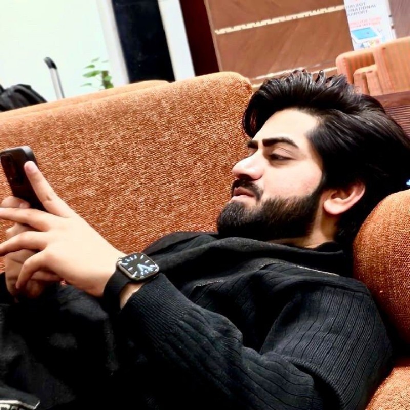 Aryan Khan 🎩 (@aryankhanworld) | Snapchat Stories, Spotlight & Lenses