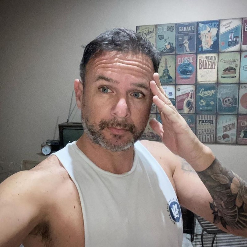 Gary Hunter (@garyh20251230) | Snapchat Stories, Spotlight & Lenses