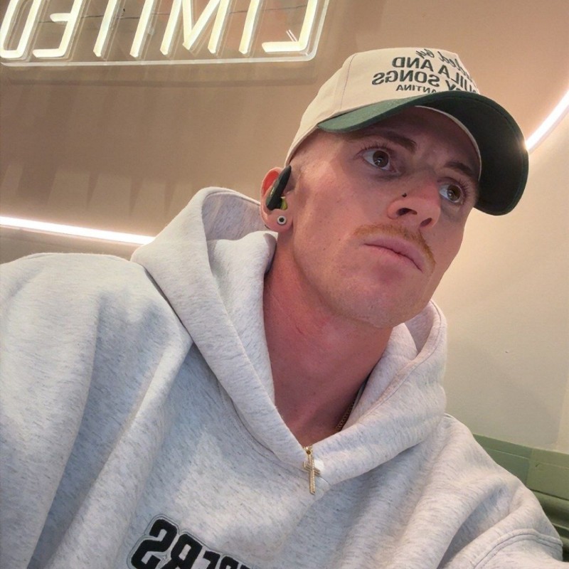 Gavin Heggs (@gavinheggs194) | Snapchat Stories, Spotlight & Lenses