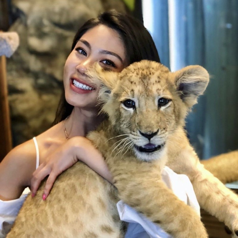 Hope D (@hopeduong) | Snapchat Stories, Spotlight & Lenses