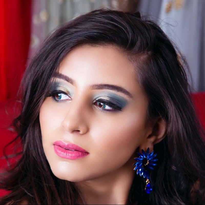 Isha Karnwal (@ishakarnwal) | Snapchat Stories, Spotlight & Lenses