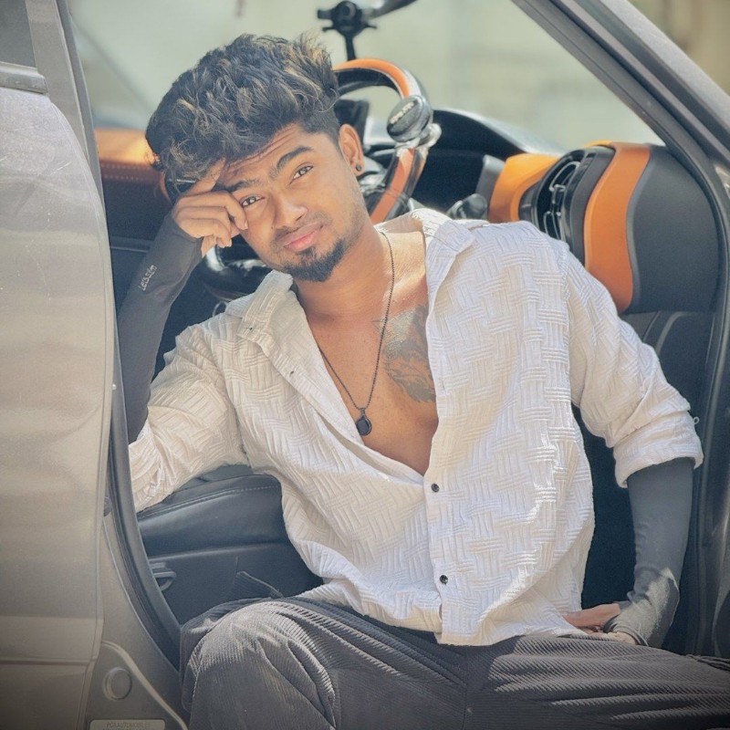 Ajju (@itzz_ajju997) | Snapchat Stories, Spotlight & Lenses