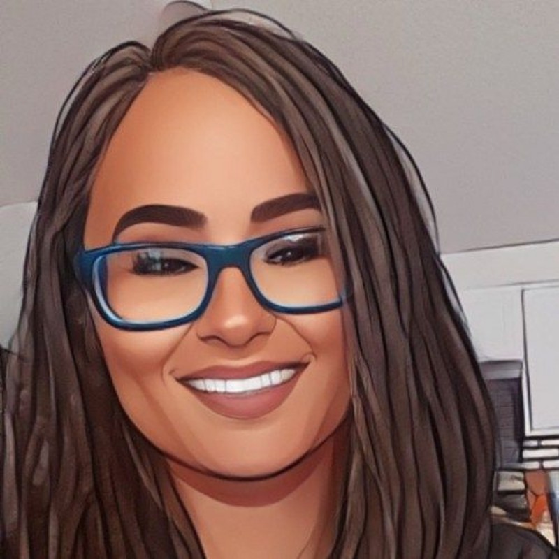 Leslie Petrovic (@lesliepetro) | Snapchat Stories, Spotlight & Lenses