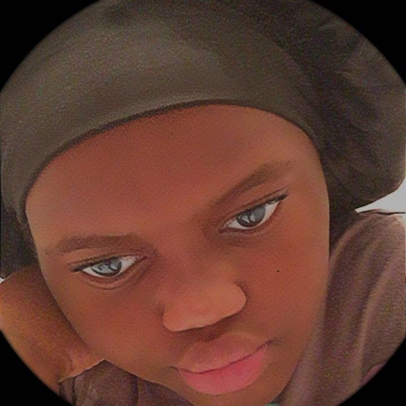 lumeka lwelto (@lumekal) | Snapchat Stories, Spotlight & Lenses