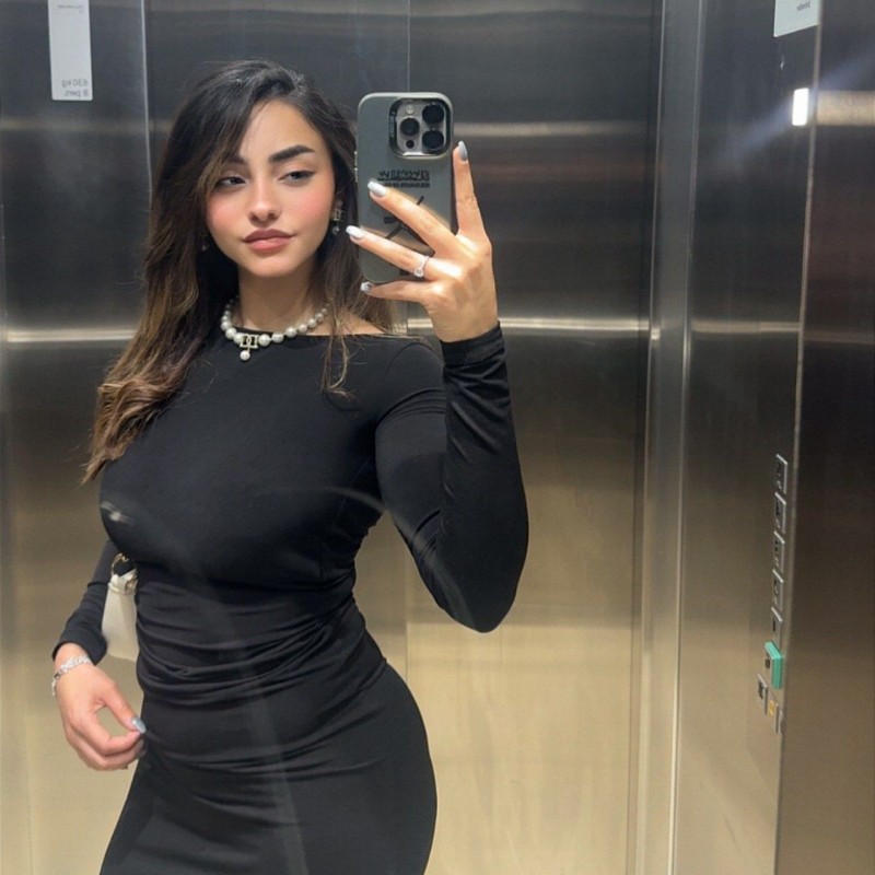 Mariam Hakim (@mariamhakim25) | Snapchat Stories, Spotlight & Lenses