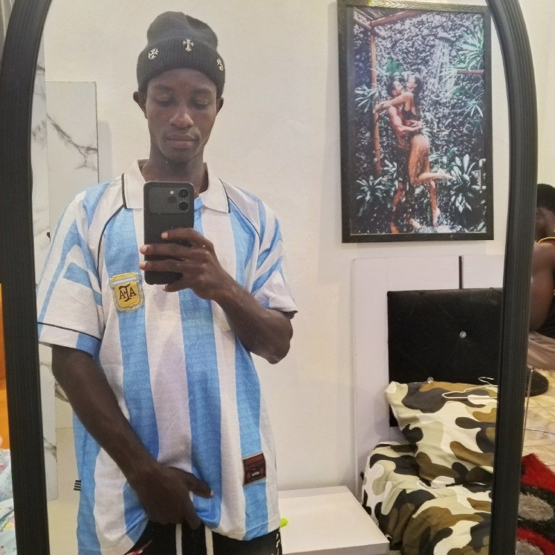 Cletus Fundz🇳🇦 (@monicatrading) | Snapchat Stories, Spotlight & Lenses