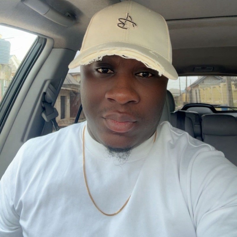 Prince Ola Of London (@olaoflondon001) | Snapchat Stories, Spotlight ...