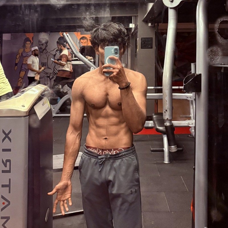 __pratham (@prathmesh_so122) | Snapchat Stories, Spotlight & Lenses