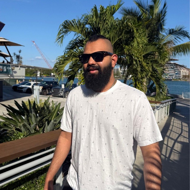 Sunmit Dabre (@s_dabre07) | Snapchat-Stories, Spotlight och linser