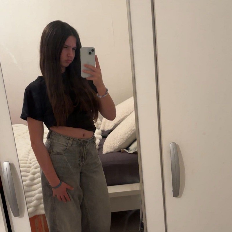𝕤𝕙𝕖𝕝𝕝𝕤𝕖𝕒 𝔸𝕕ℂ (@shellseaadc12) | Snapchat Stories, Spotlight & Lenses