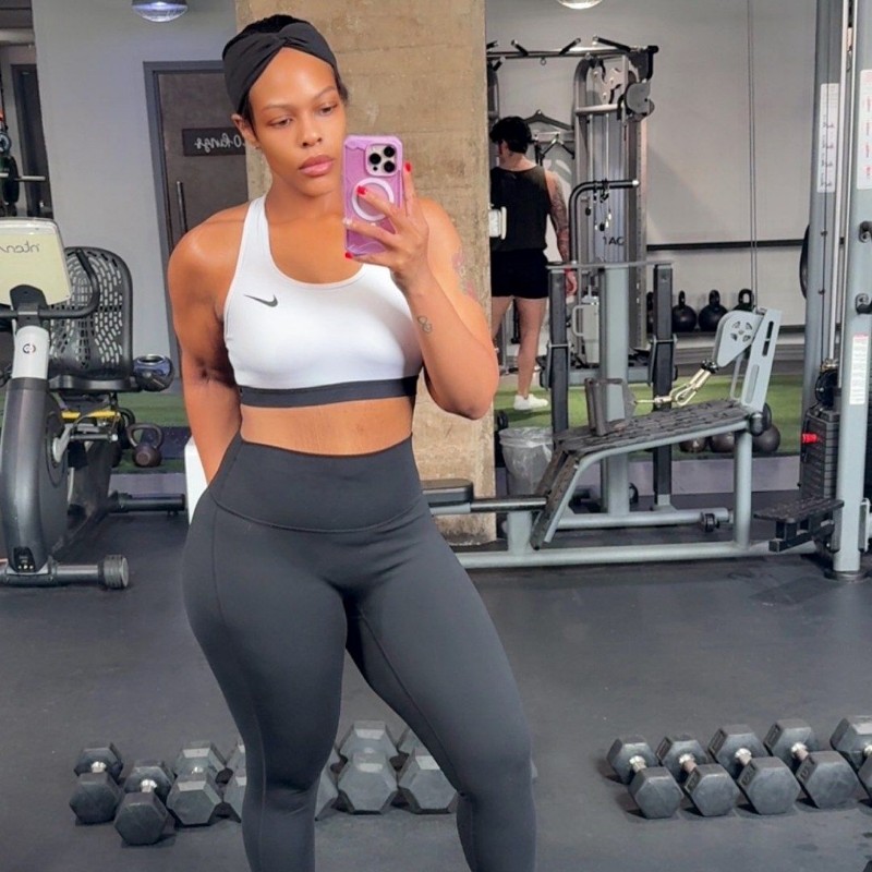 Slay Cee (@slay_cee) | Snapchat Stories, Spotlight & Lenses