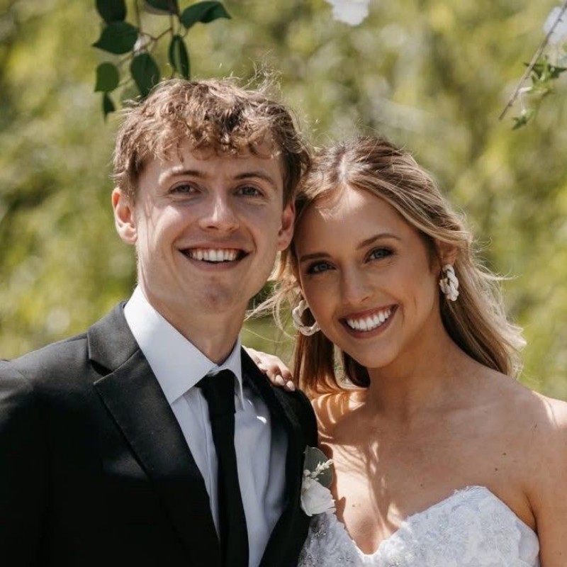 The Quist Family (@thequistfamily) | Snapchat Stories, Spotlight & Lenses