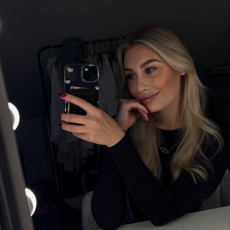 Sasette (@typischsasett25) | Snapchat Stories, Spotlight & Lenses