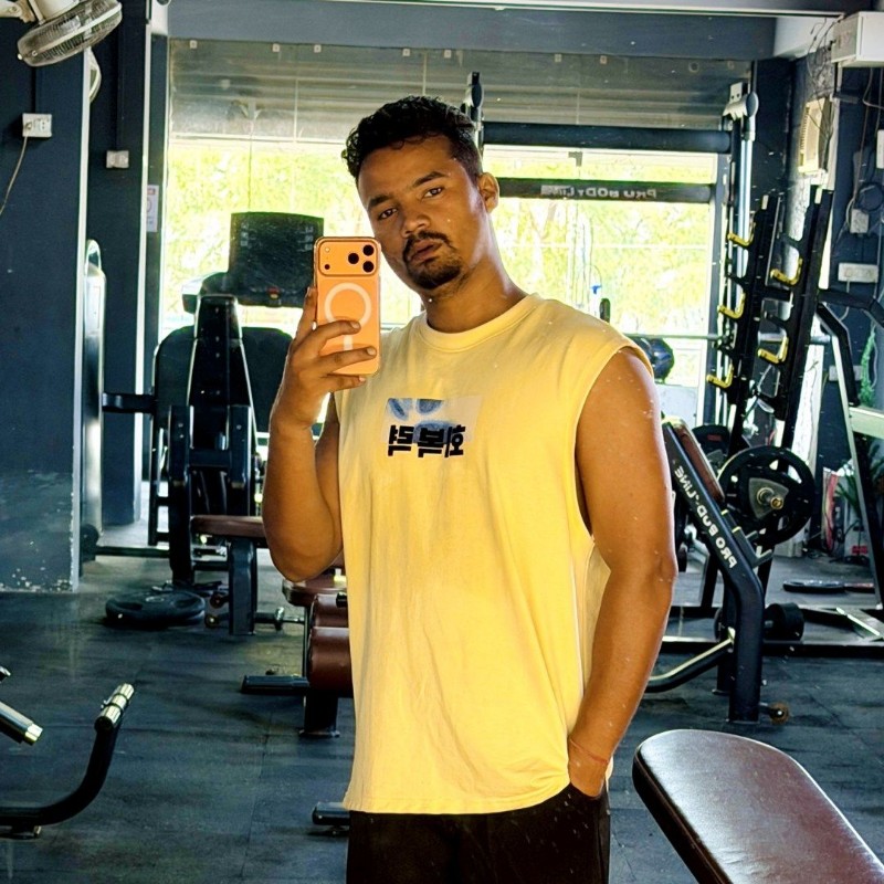 Manish Kumar (@vlog_bymanish) | Snapchat Stories, Spotlight & Lenses