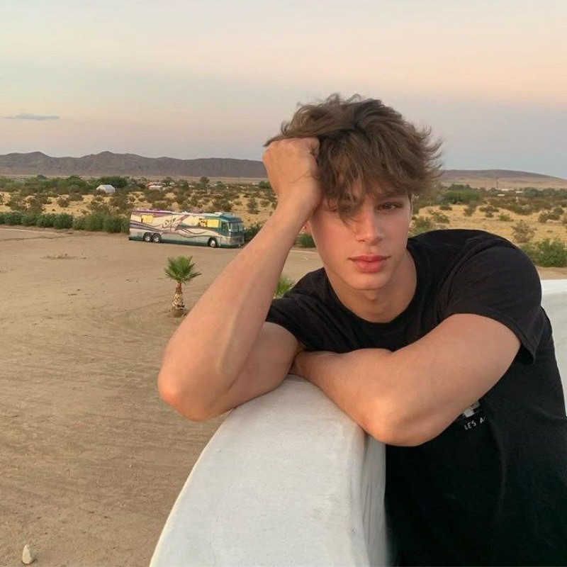 Wyatt Cruise (@wyatt_cruise) | Snapchat Stories, Spotlight & Lenses