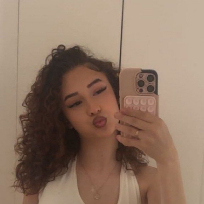 𝒴♕ (@yzz.mtt) | Snapchat Stories, Spotlight & Lenses