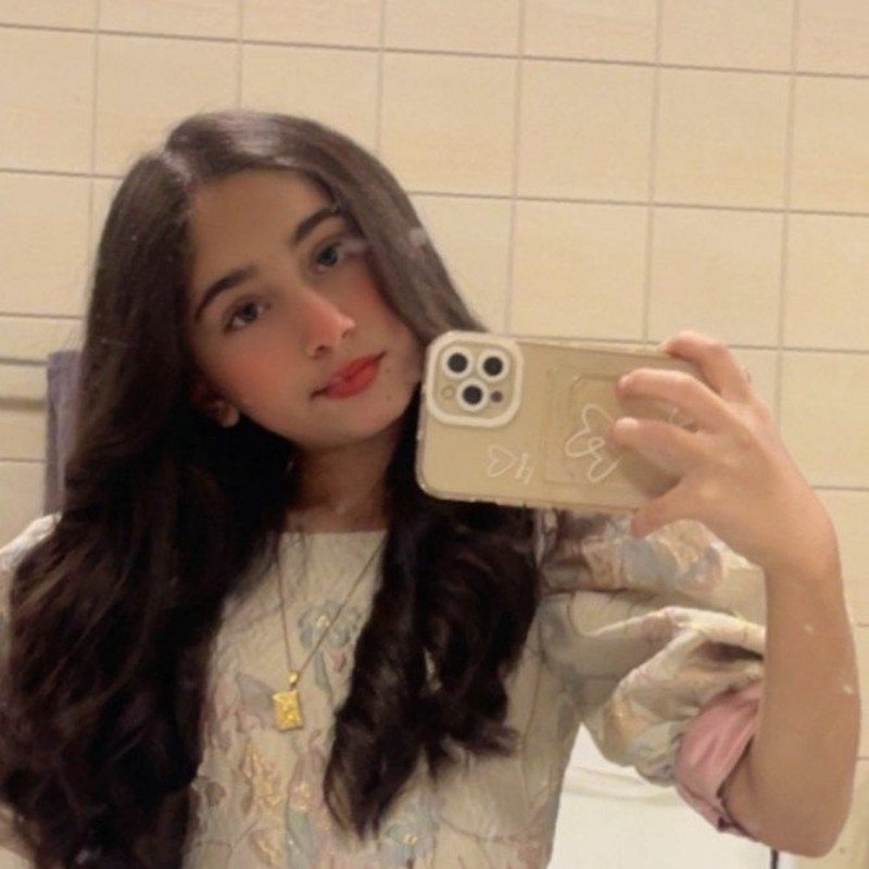 Zoya Obaid (@zoya_obaid24) | Snapchat Stories, Spotlight & Lenses