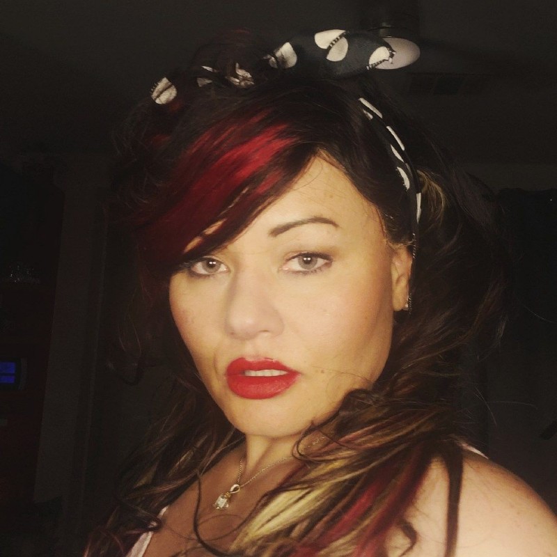 Angie Ema (@a.emasian) | Snapchat Stories, Spotlight & Lenses