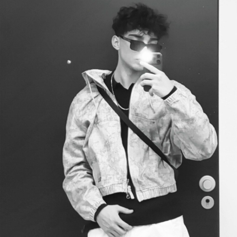 Muqadas (@a.muqadas7) | Snapchat Stories, Spotlight & Lenses