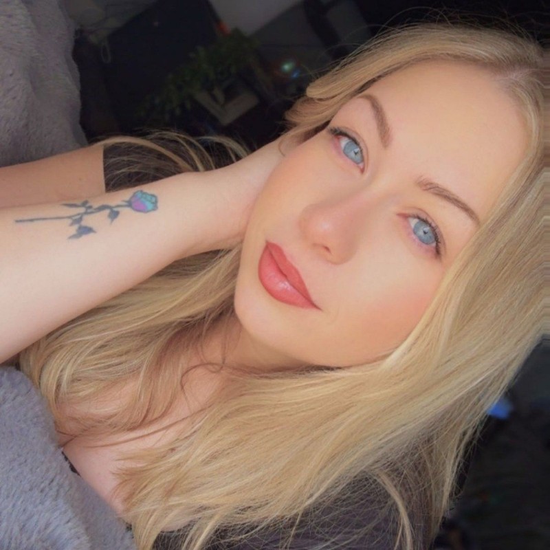 Amber♡︎ (@a.tayy420) | Snapchat Stories, Spotlight & Lenses