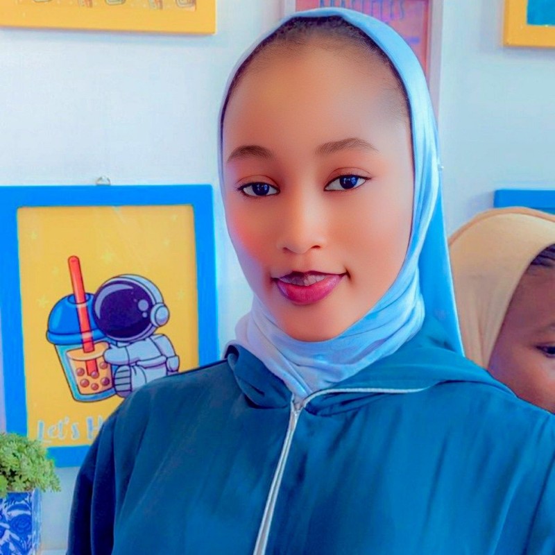 Aisha Muhammad Bafashee (@a_bafashee4546) | Snapchat Stories, Spotlight ...