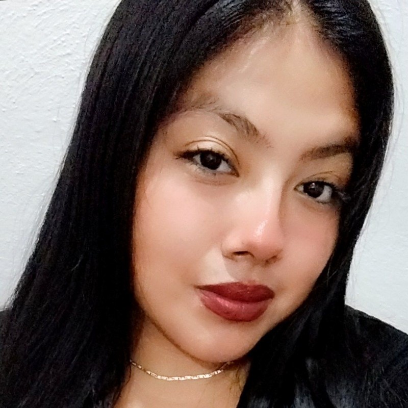 Alejandra Pequeñas (@a_pequenas) | Snapchat Stories, Spotlight & Lenses