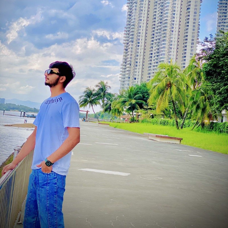 Ali Shar (@a_shar2585) | Snapchat Stories, Spotlight & Lenses