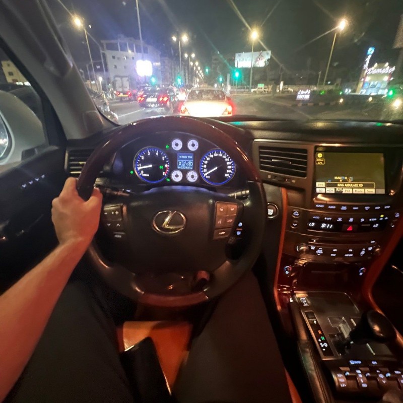 ابو اياد (@aaaa.0) | القصص ومنصّة "الأضواء" وعدسات Lens في سناب شات