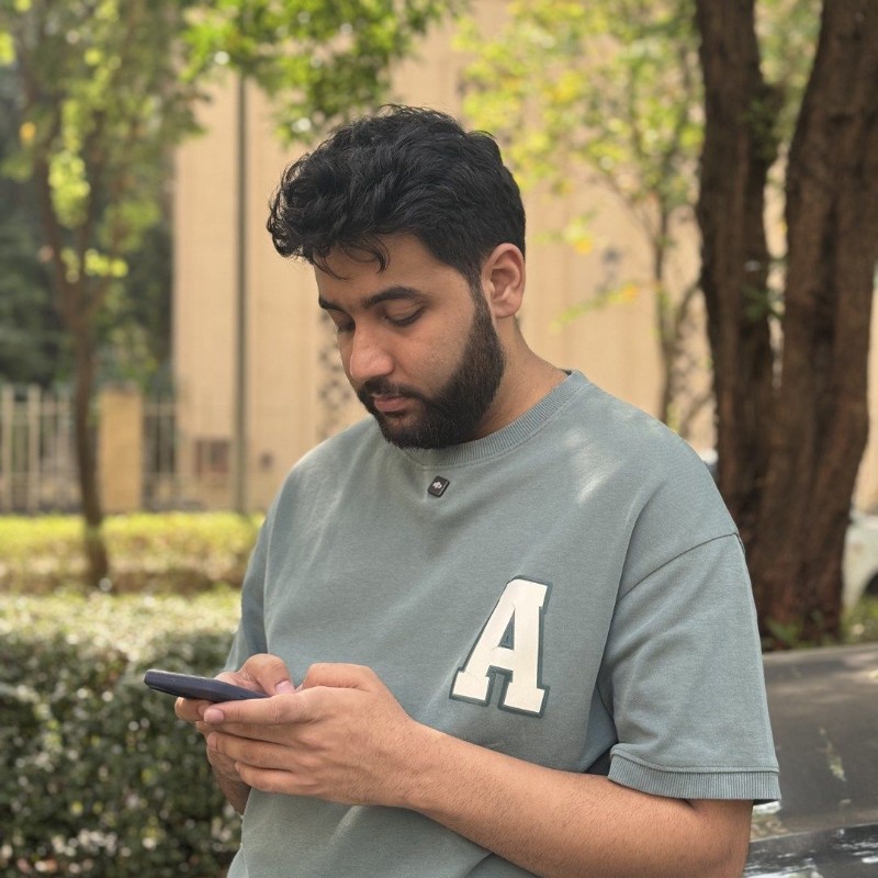 Jagjyot Singh (@aapkajags) | Snapchat Stories, Spotlight & Lenses