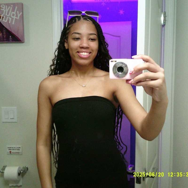 ari johnson (@aariyyannaa) | Snapchat Stories, Spotlight & Lenses