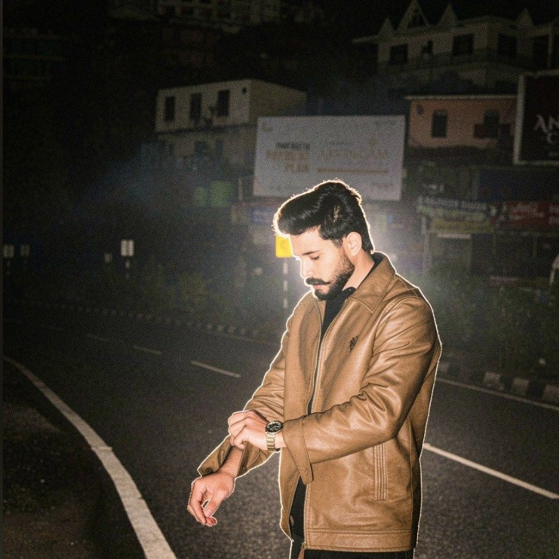 AARNIK SONI (@aarniksony) | Snapchat-Stories, Spotlight och linser