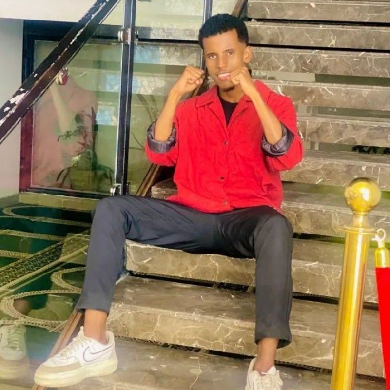 updyshakuur abaaba (@abaaba6151) | Snapchat Stories, Spotlight & Lenses