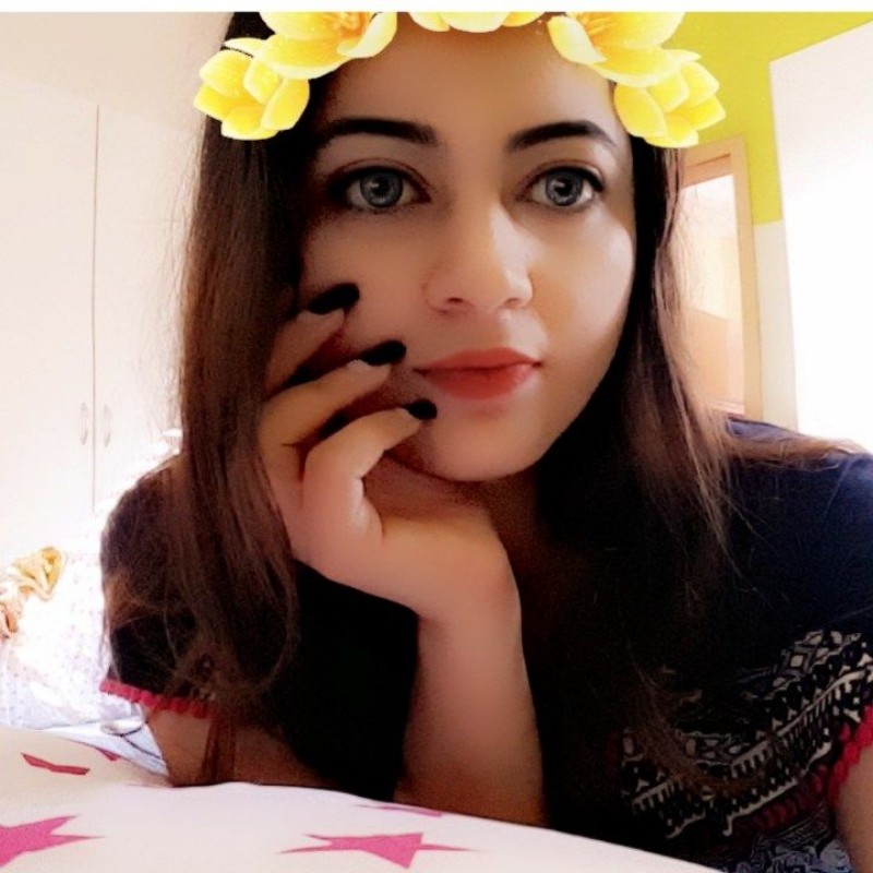 Anna..!! (@abarak84) | Snapchat Stories, Spotlight & Lenses