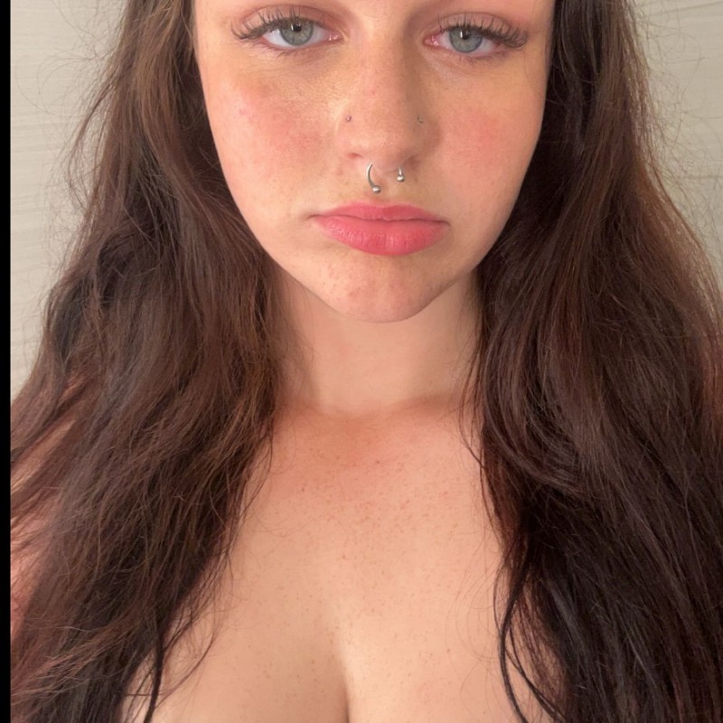 Abby (@abby-nevins) | Snapchat Stories, Spotlight & Lenses