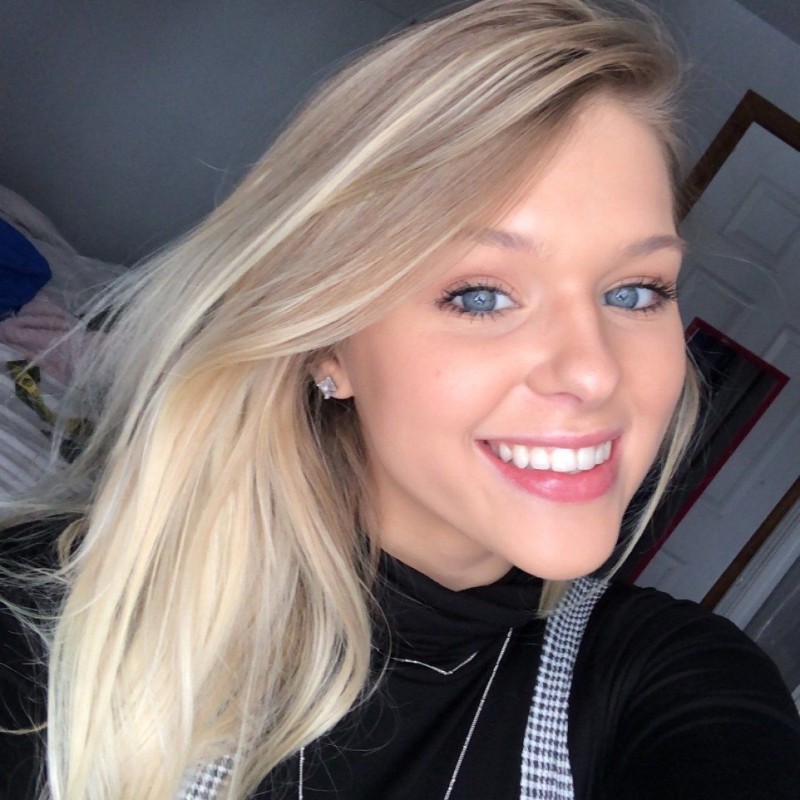 Abby Grounds (@abbygnds) | Snapchat Stories, Spotlight & Lenses