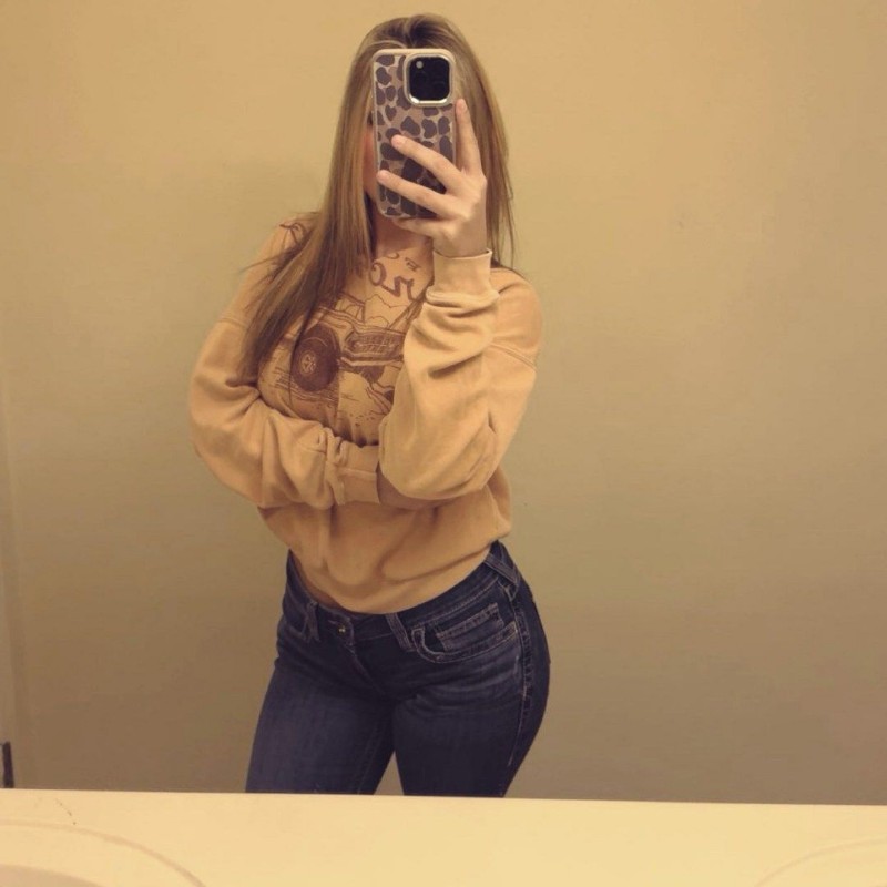 abby🪶 (@abbyhale2024) | Snapchat Stories, Spotlight & Lenses