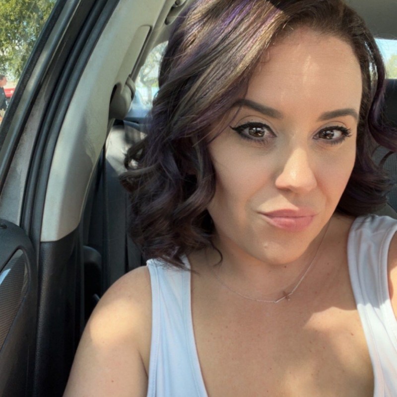 Amanda C (@abc44) | Snapchat Stories, Spotlight & Lenses