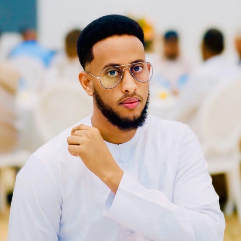 Anshax Ibrahim (@abdirizak5869) | Snapchat Stories, Spotlight & Lenses