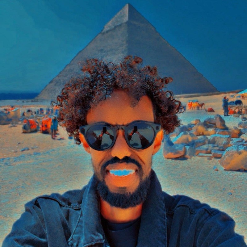 Abdullahi Iraad (@abdullahiiraad) | Snapchat Stories, Spotlight & Lenses