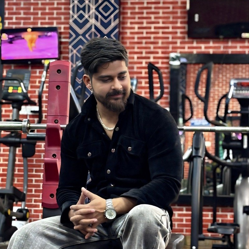 Abhi Mehra (@abhi_m5564) | Snapchat Stories, Spotlight & Lenses