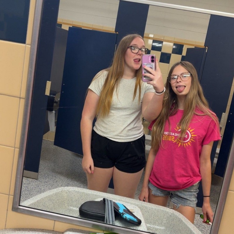 Abigail Fecht🩷 (@abigail_fecht) | Snapchat Stories, Spotlight & Lenses