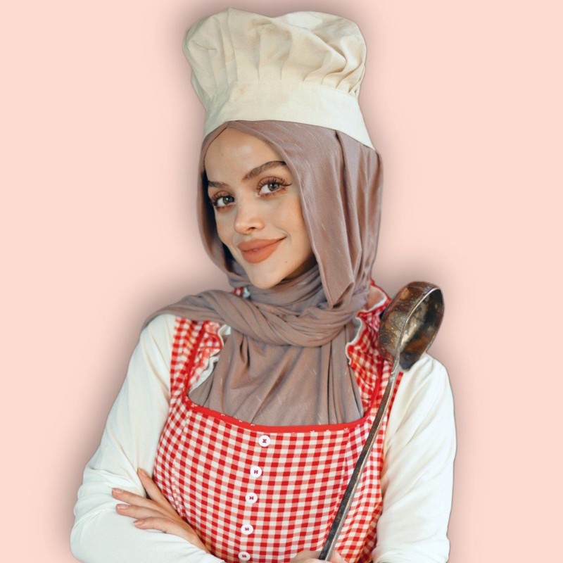 Abir El Saghir (@abiresag) | Snapchat Stories, Spotlight & Lenses