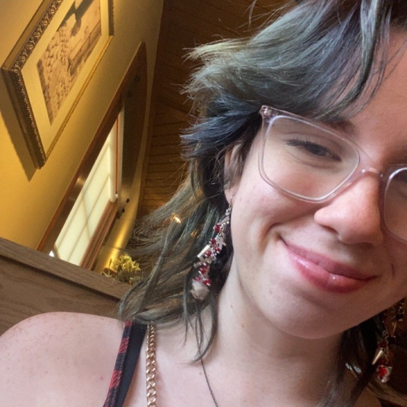 Melody Roach (@acidrainn25) | Snapchat Stories, Spotlight & Lenses