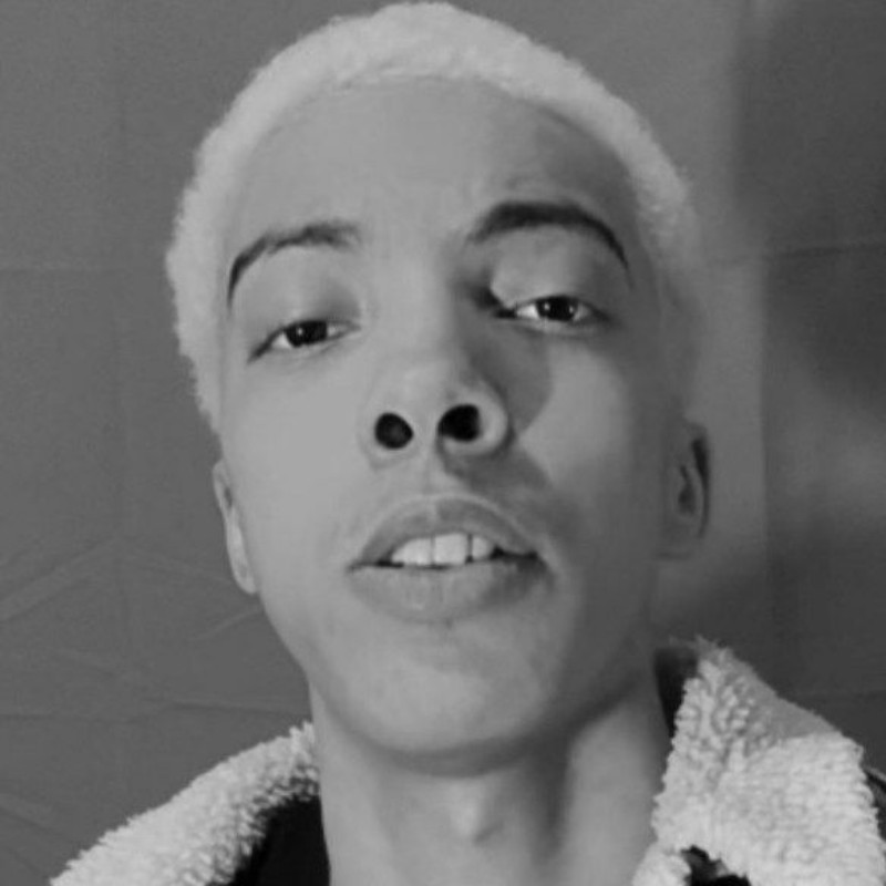 ADAM LE RIGOLOW (@adam.hb) | Snapchat Stories, Spotlight & Lenses