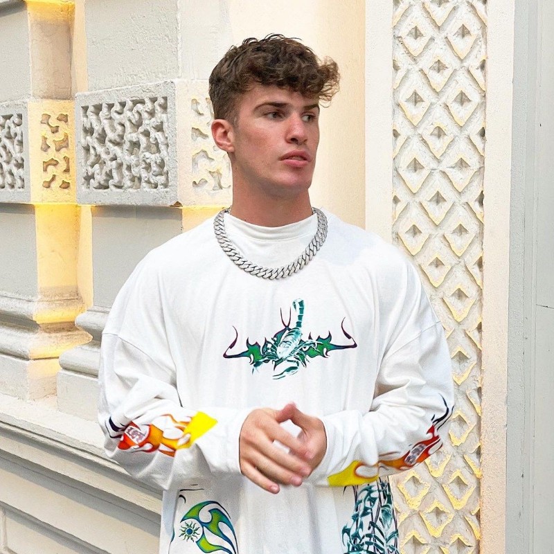 Adam Milardovic (@adammilardovic) | Snapchat Stories, Spotlight & Lenses