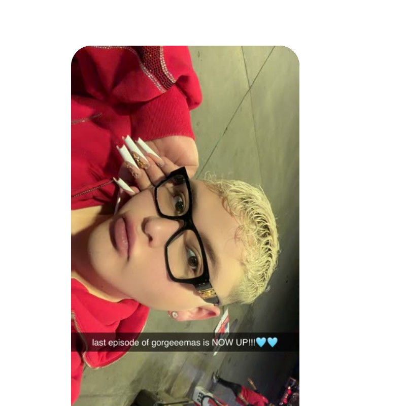 adam ray okay 🦋 (@adamrayokay) | Snapchat Stories, Spotlight & Lenses